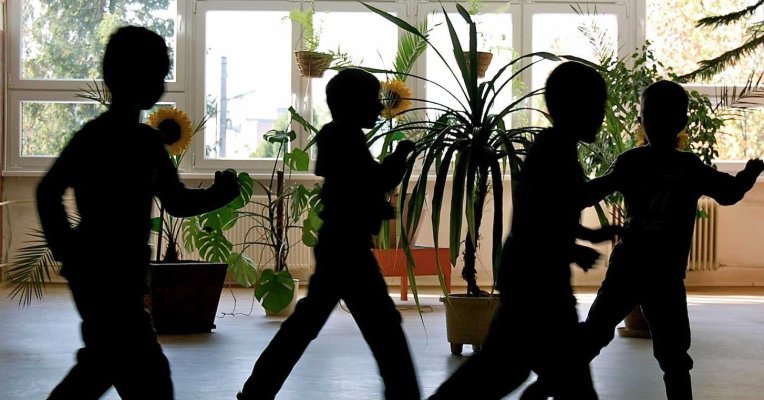 Les enfants roms discriminés dans le système éducatif slovaque ...